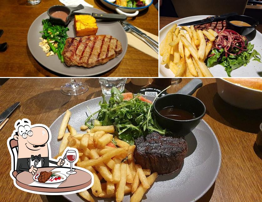 The Rogue Squire, Wheelers Hill - Restaurant menu, prices and reviews
