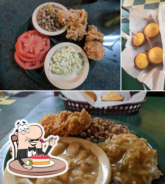Davis Cafe, Montgomery - Restaurant menu, prices and reviews