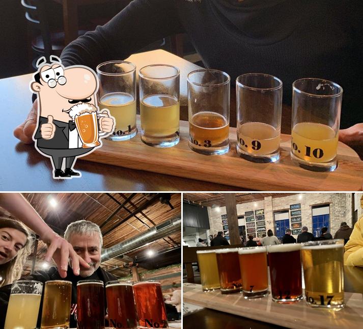 PetSkull Brewing Company, Manitowoc - Restaurant menu, prices and reviews