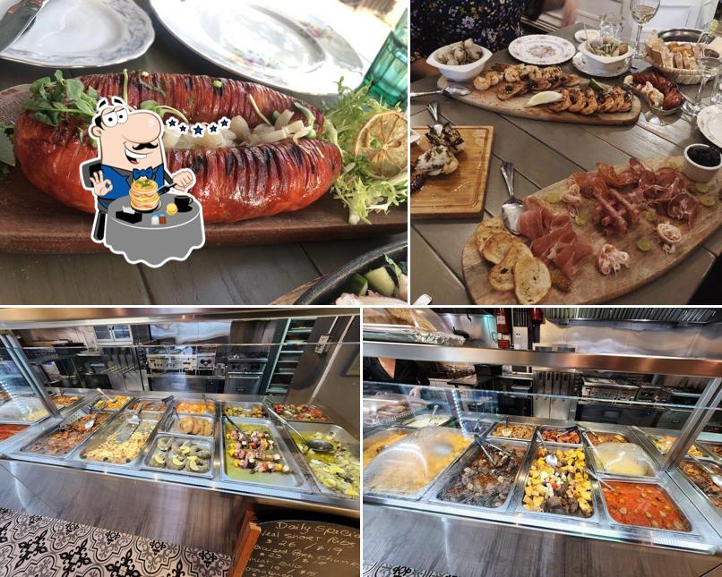 Mercado Restaurant, Toronto - Restaurant menu, prices and reviews