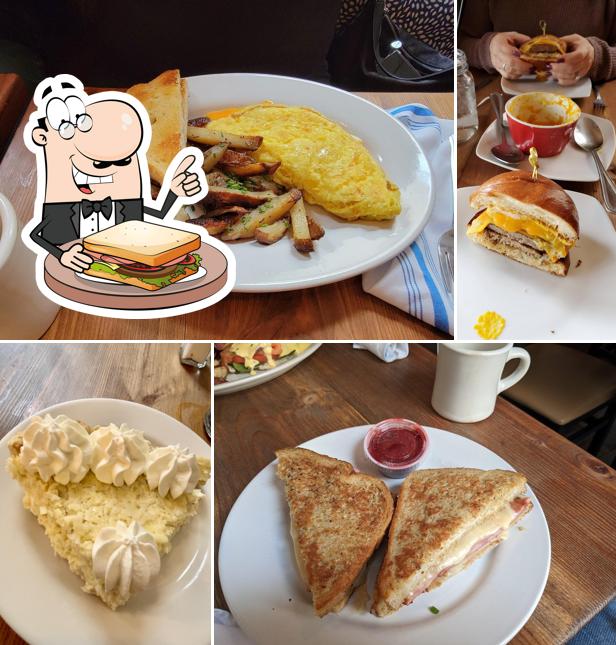 Pie Lady Cafe, Moorestown - Restaurant menu, prices and reviews