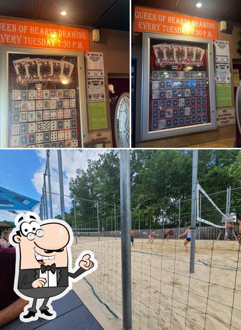 Razzles, Olmsted Falls - Restaurant menu, prices and reviews