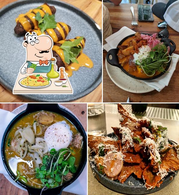 Top 10 restaurants with mole in Austin, february 2026 - Restaurant Guru