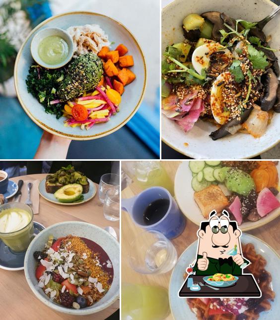 Two Hands, New York City - Restaurant menu, prices and reviews