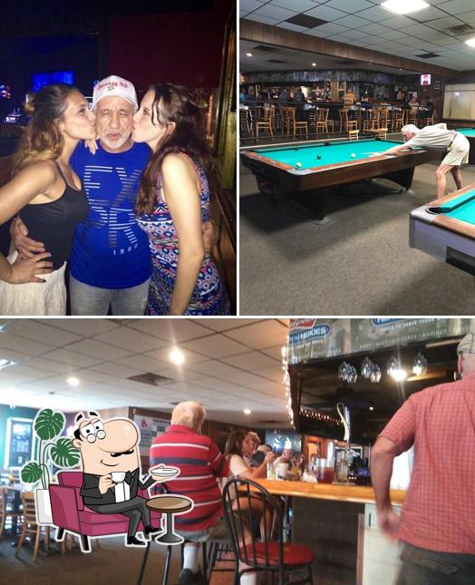 8 Ball Lounge, Fort Myers - Restaurant menu, prices and reviews