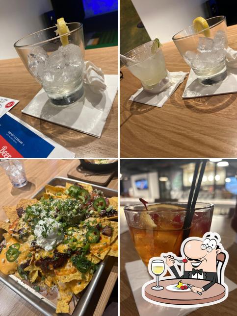 Best restaurants in Palisades Center Mall - Restaurant Guru