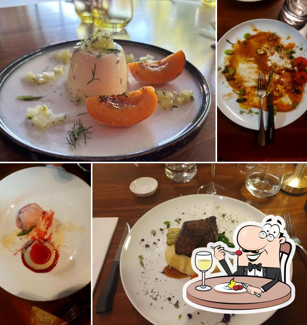 Cobblestone Lane, Bathurst - Restaurant menu, prices and reviews
