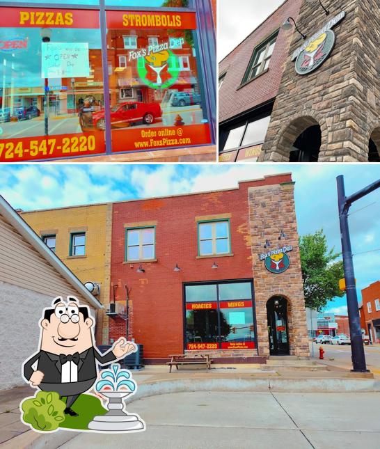 Fox's Pizza Den, Mount Pleasant - Restaurant menu, prices and reviews