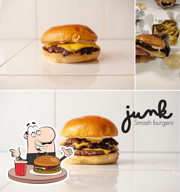 Junk, Paris, Sentier - Restaurant menu, prices and reviews