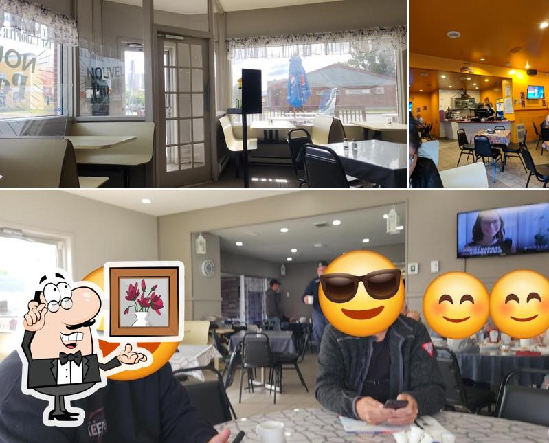 Restaurant Resto Centre-Ville, Senneterre - Restaurant menu, prices and ...