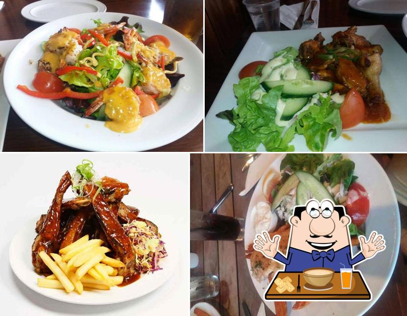 Rusty Pelican Sports Bar, Warkworth - Restaurant menu, prices and reviews