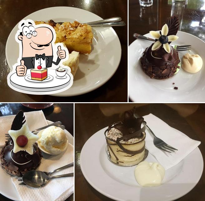 Enriks cafe, Blackburn - Restaurant menu, prices and reviews