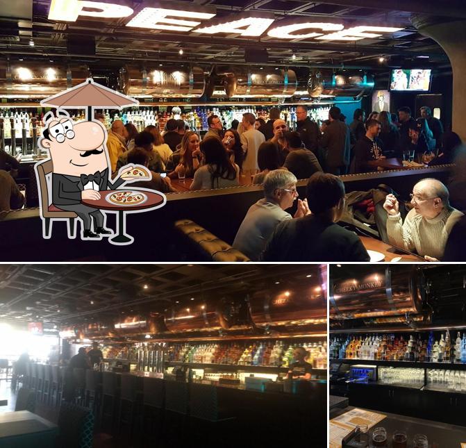 Cheeky Monkey Brewing Company, Boston - Restaurant menu, prices and reviews