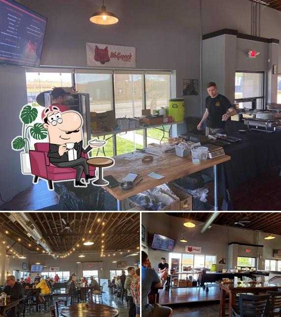Wolfpack BBQ & Burgers, Kansas City - Restaurant menu, prices and reviews