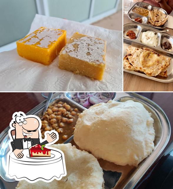 Sweet Mahal, Amaroo - Restaurant menu, prices and reviews