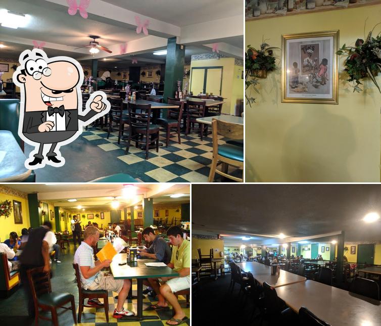 Davis Cafe, Montgomery - Restaurant menu, prices and reviews