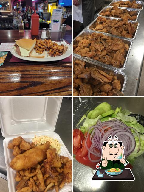 Broaster House, Woonsocket - Restaurant menu, prices and reviews