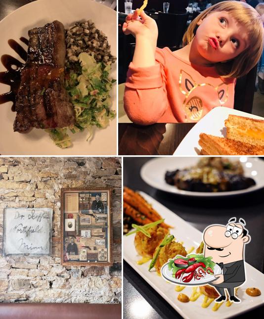 Reunion, Northfield - Restaurant menu, prices and reviews