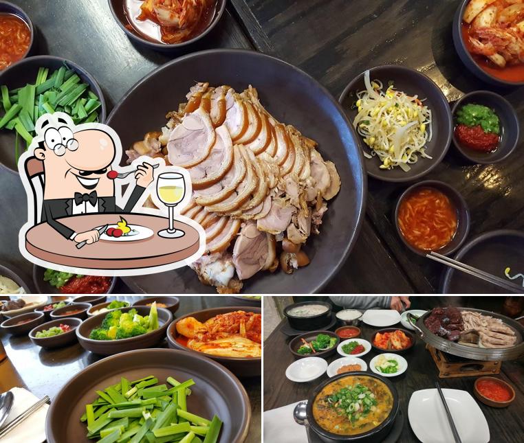 To Sok Chon, Palisades Park - Restaurant menu, prices and reviews