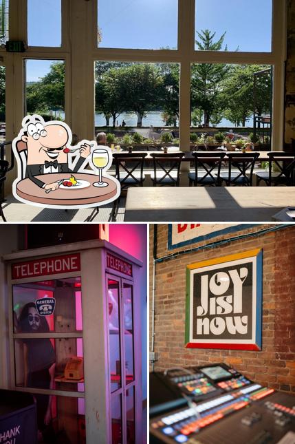 Waterfront Hall, Wheeling - Restaurant menu, prices and reviews