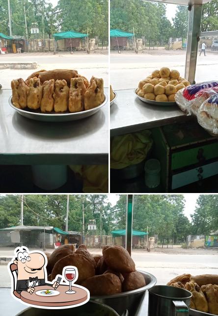 Mahalaxmi nashta center, Dhanera - Restaurant menu, prices and reviews