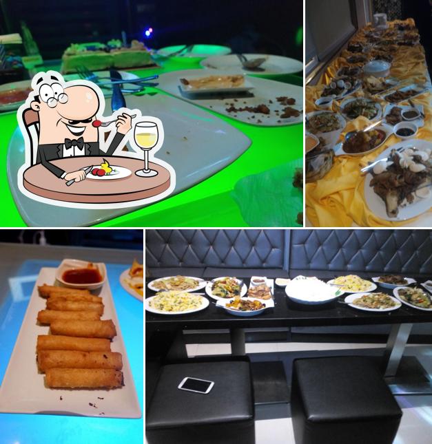 CenterStage, Pasay - Restaurant menu, prices and reviews