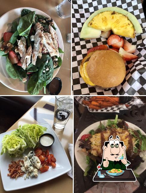 Bird Dog Bar at The Oread, Lawrence - Restaurant menu, prices and reviews