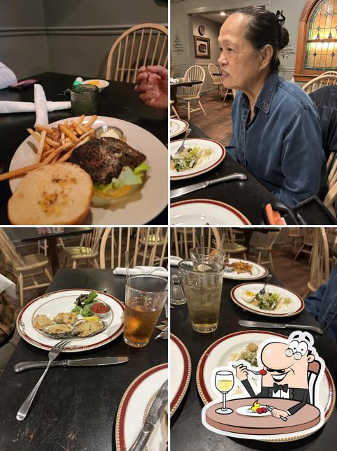 Flying Decoy Bar and Grill, Rock Hall - Restaurant menu, prices and reviews