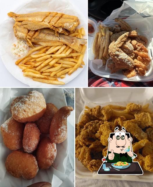 JJ Fish & Chicken, Atlanta - Restaurant menu, prices and reviews