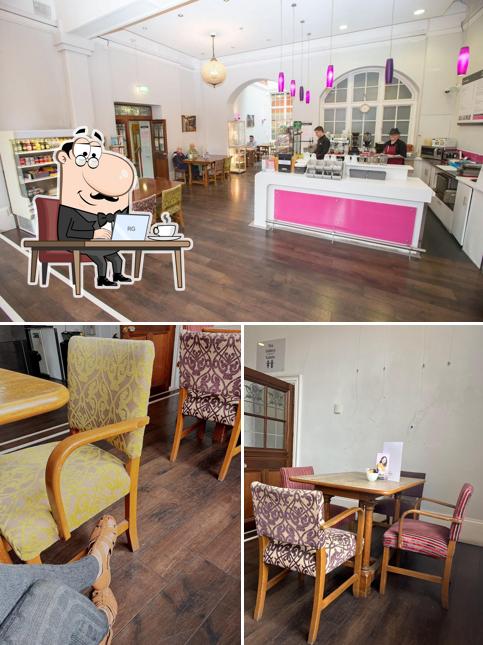 Venue Hull Central Library Cafe, Hull - Restaurant menu, prices and reviews