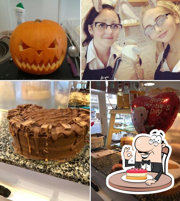 Secrets@No7 Coffee Shop, Birkenhead - Restaurant menu, prices and reviews