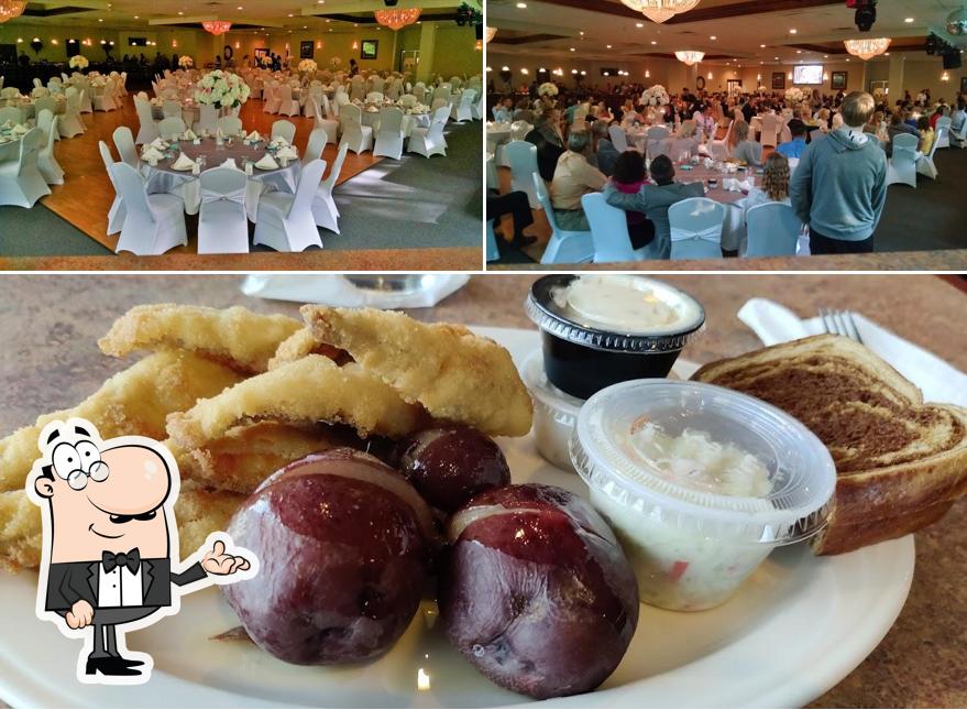 The Ravine Pub, Grill & Banquet Hall, Green Bay - Restaurant menu ...