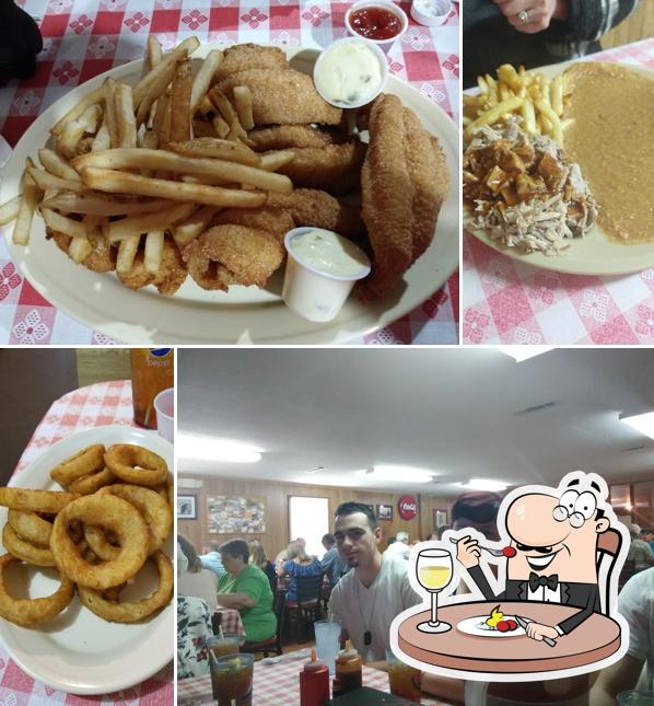 Gumlog Bar B Que & Fish Lodge, Lavonia - Restaurant menu, prices and ...