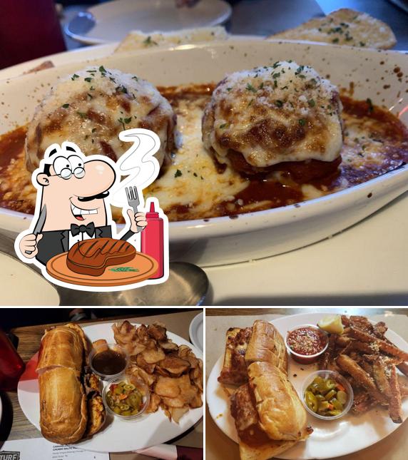 Fixture Pizza Pub establishment, Milwaukee – menu, prices & reviews