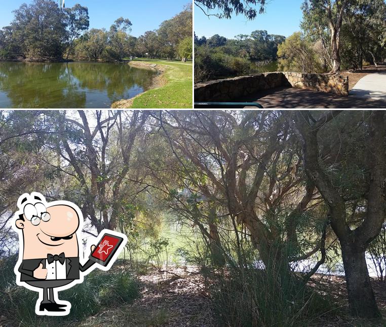 Tomato Lake Cafe, Kewdale - Restaurant menu, prices and reviews