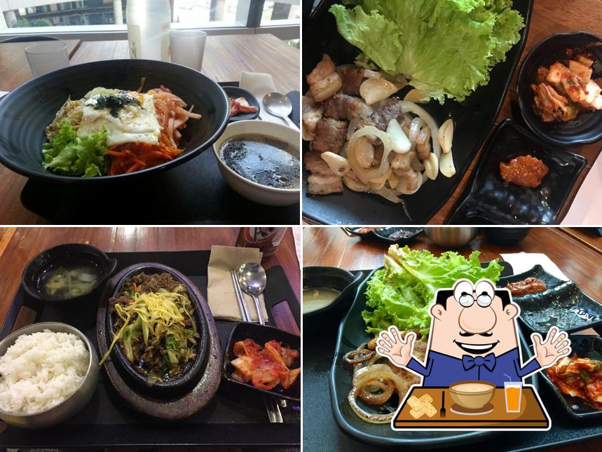Red Table - RCBC Plaza, Makati - Restaurant menu, prices and reviews