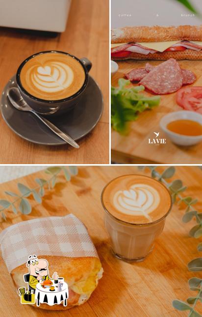 La Vie Café, Spring Hill - Restaurant menu, prices and reviews