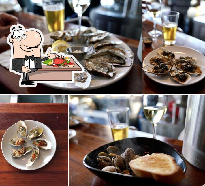 Broken Oar Oyster Bar, Homer - Restaurant menu, prices and reviews