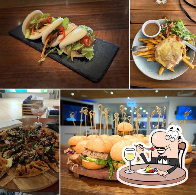 Bayview Bar & Bistro, South Townsville - Restaurant menu, prices and ...