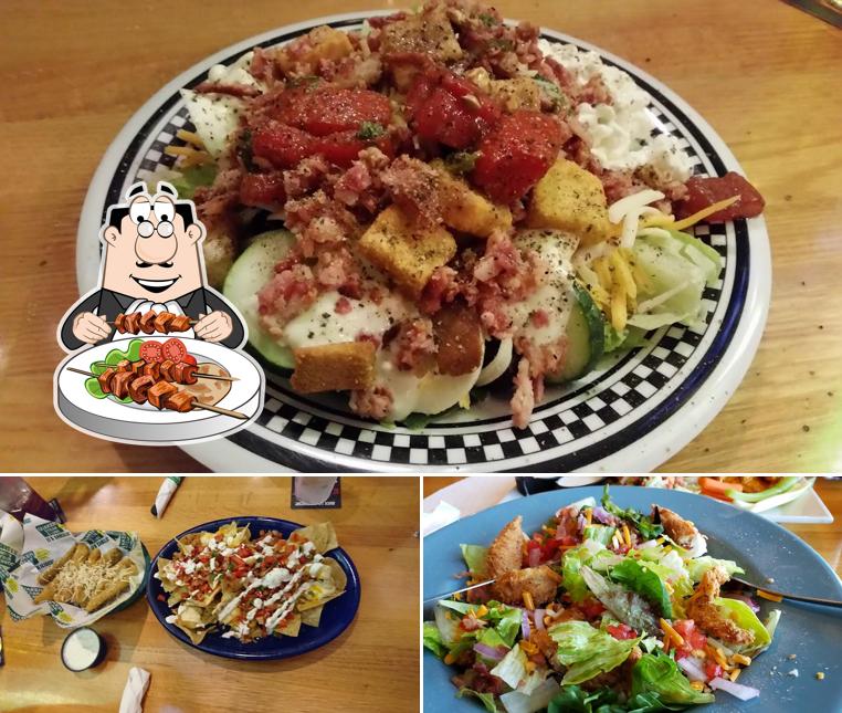 Quaker Steak & Lube, Pinellas Park - Restaurant menu, prices and reviews
