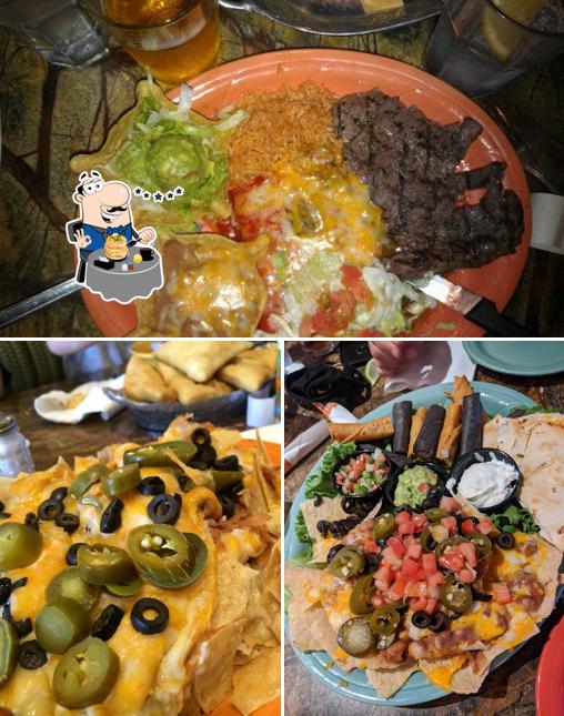 Los Cuates, Albuquerque - Restaurant menu, prices and reviews