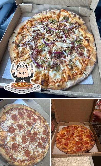Tillys Pizzeria, Las Vegas - Restaurant menu, prices and reviews