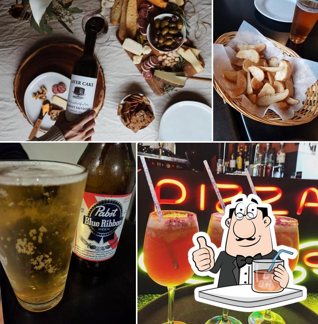 Top 4 restaurants with seafood pizza in Upper Hutt, november 2025 ...