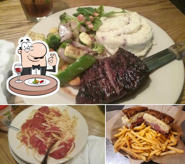 Tunxis Grill & Pizzeria, Windsor - Restaurant menu, prices and reviews