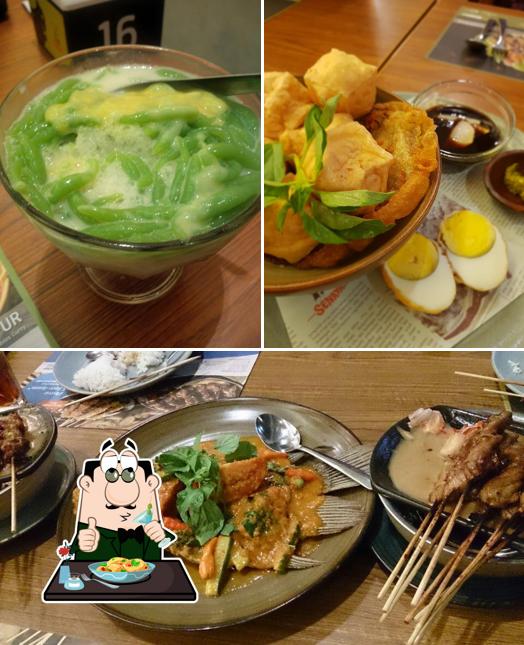 Sate Khas Senayan Bintaro, Tangerang - Restaurant menu, prices and reviews