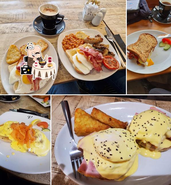 Victoria Coffee House, Moreton-in-Marsh - Restaurant menu, prices and ...