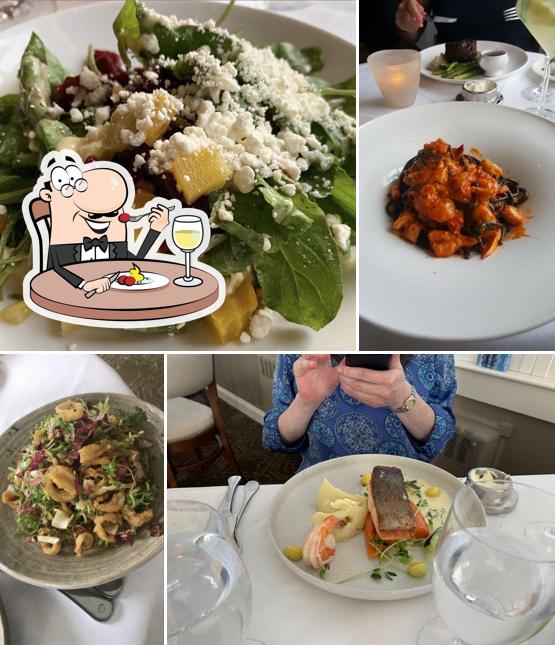 Stone Creek Inn, East Quogue - Restaurant menu, prices and reviews