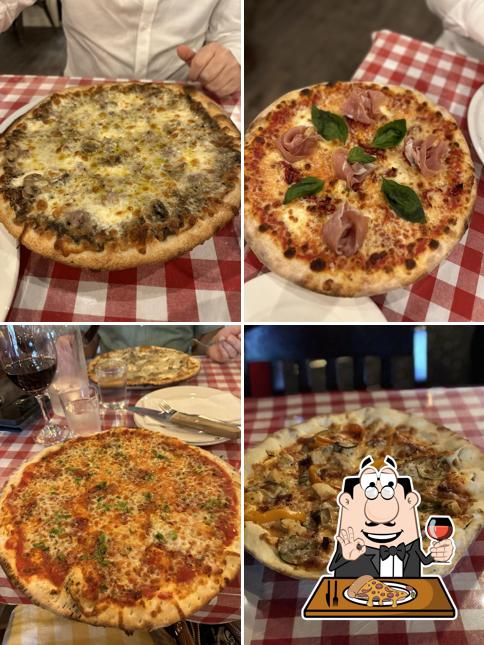 Tuscan Wolf Pizzeria, Whitby - Restaurant menu, prices and reviews
