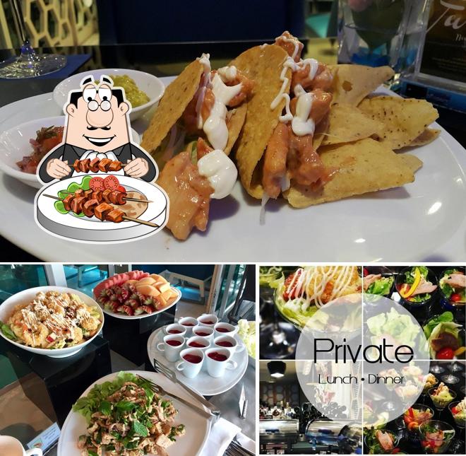 Two Forty Eight Café & Bar, Bangkok - Menú del restaurante, precios y ...