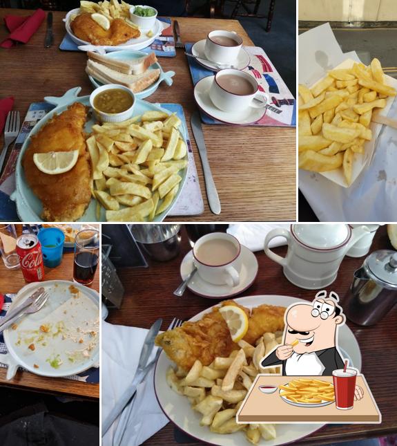 Dave's Fish Bar & Restaurant, Sheringham - Restaurant menu, prices and ...